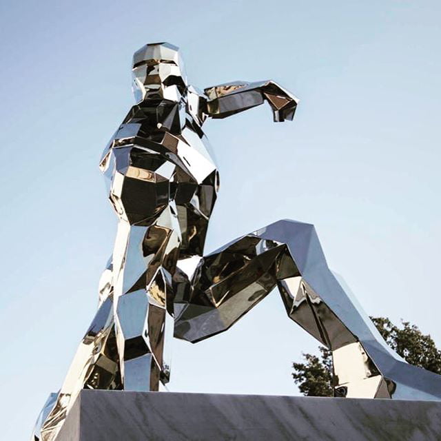 Iron Man Statue in Italy - Multiverse Of Color